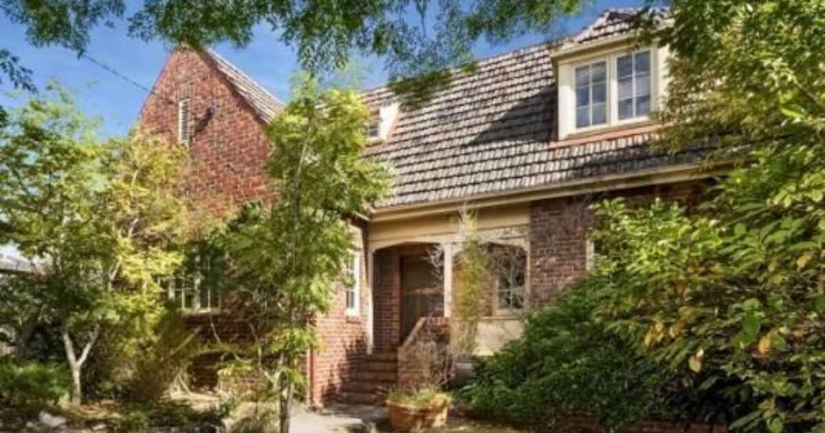 Property News: Balwyn house gains $930,000 in eight months | Content Hub