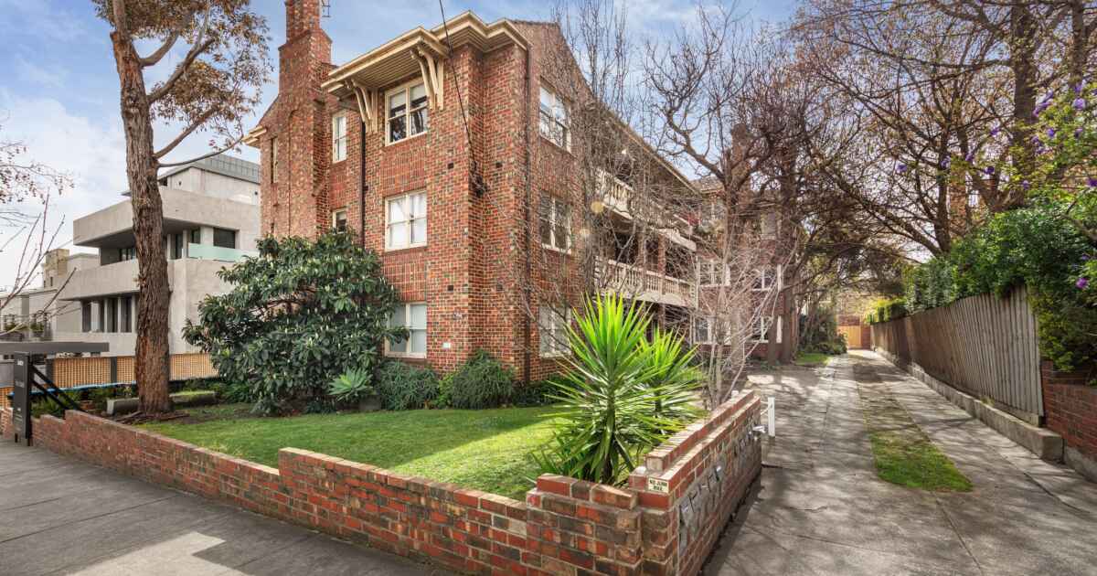 Toorak development site would suit luxury apartments | Content Hub